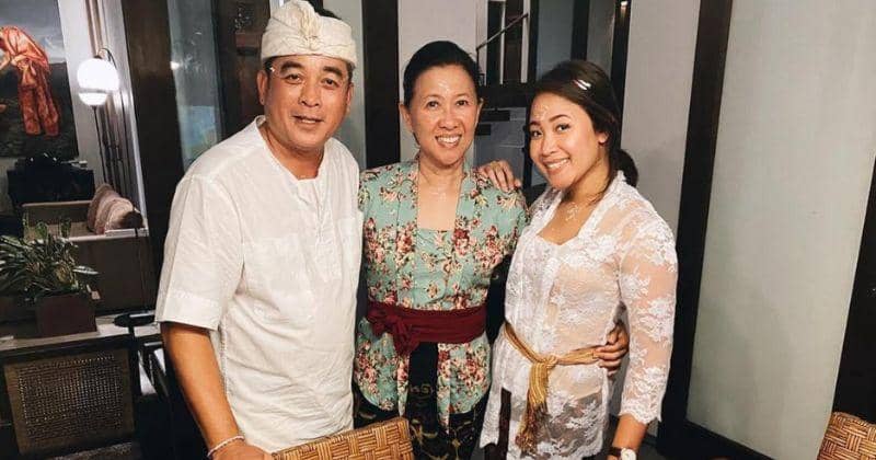 7 Fakta Keluarga Dita Karang, Keturunan Bangsawan Bali | Popmama.com